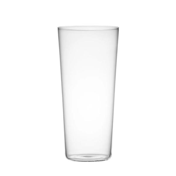 極薄の手作りグラス。飲み物をそのまま持っているような不思議な感覚と口当たりの良さをお楽しみください。こちらのサイズは丁度ビール350ml缶がきれいに入るサイズ。サイズ：径7.3cm×高15.2cm容量：440cc　生産国：日本素材：バリウム...