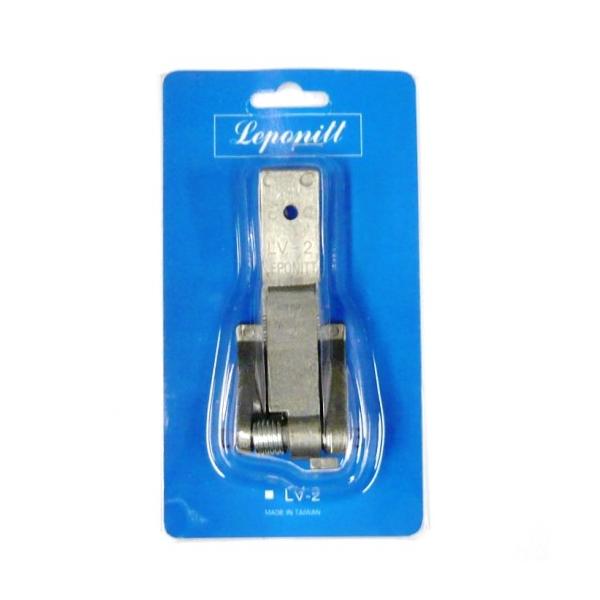 サイズ約10×4cm 重さ約160g1：レッドバイスを作業台に固定します。2：レッドバイスに鉛線の一方を差込み、動かないように上から軽くハンマーでたたきます。3：延ばしたい鉛線のもう一方の端をペンチなどで挟み、引っ張ります。