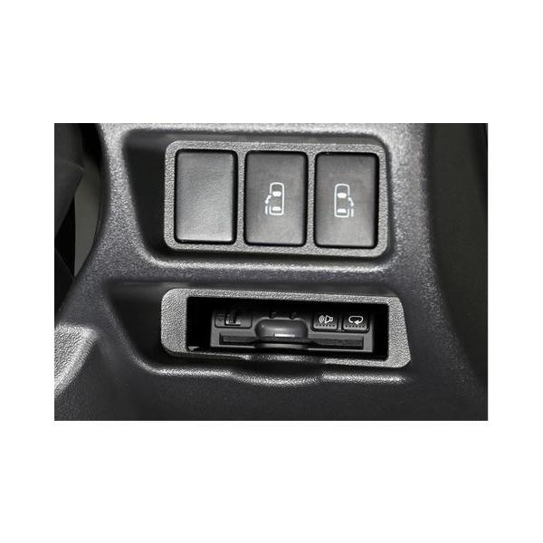 マウント部は「上向き」でもスライドしてはめ込むだけでOK!脱着可能な簡単設計です。さらに３６０°の首振りもできます。マウントを上向きにしてご使用する場合は「ハイ・アングル」でご使用ください。お好みの角度に調整いただけます。強力シリコンの採用...