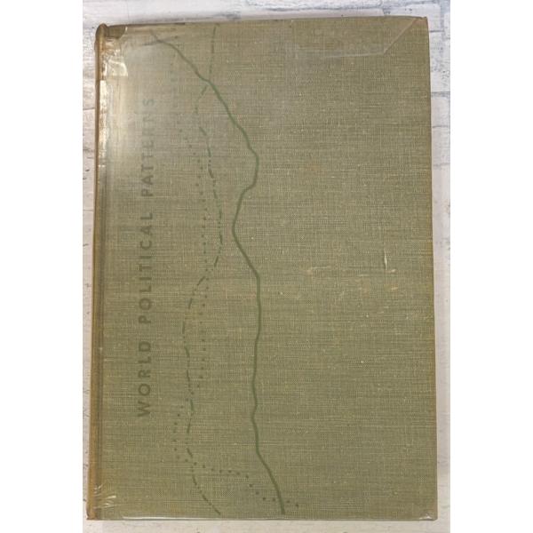 世界の政治パターン 政治地理学 L.M.アレクサンダー Rand McNally 地政学 洋書　1961年発行第2刷　全516ｐ裸本ハードカバー　三方・見返しにヤケシミ汚れ　扉に記名スタンプ　巻頭からｐ37にかけて書込み　1箇所角折れあり