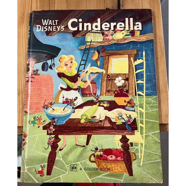 言語：英語　1978年43刷　年代の古い本！！経年劣化による表紙縁イタミ・ヤケ・シミあり