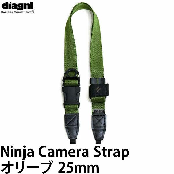 ●ワンアクションでストラップの長さを調節できる DIAGNL のカメラストラップは、これまでのカメラを携帯する考え方を一変してくれます。●シートベルト織のテープを使用し、しなやかながら抜群の強度を誇っています。●重いカメラでも体に食い込む事...