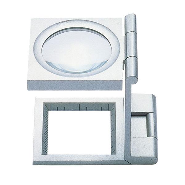 ・シマミ（縞見）ルーペとは繊維織物の糸数の測定するためのルーペです。布地チェックのほか、印刷の仕上げなど多用途に役立ちます。・レンズ倍率6倍のシマミルーペ・スタンダードモデルです。シリーズ最大の28mm径レンズを採用し、大変覗きやすくなって...