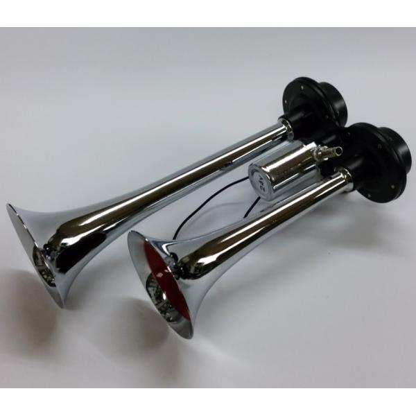 ヤンキーホーン凸型 2連 YP-300D○仕様使用電圧：24V専用サイズ：長さ300mm付属品：汎用ステー・ナットボルト・ニップル注意事項※サイズは概ねのサイズです。※17スーパーグレート・パーフェクトクオン等に装着する場合は、エアーの圧力...