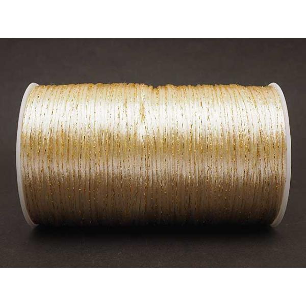 ラットテイルコード ｗ／メタリック・トリム色：アイボリー／ゴールド長さ：約１８２ｍ（途中に切れ目・繋ぎ目がある場合あり）幅：約２ｍｍナイロン１００％Made in China or Taiwan※切り売りの予定はありません。※保護フィルムの...