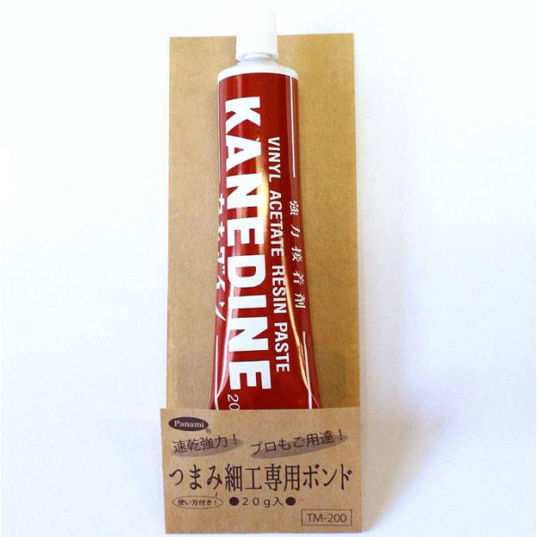 つまみ細工に欠かせない多目的ボンド。乾きが早く、強力なので、簡単スムーズにつまみ細工が作れます。指についてもこするとすぐに取れるので、細かい作業には最適です。ハンドメイドに使いやすいサイズの20g入り。ちょっとした小物類や、手作りの飾り、最...