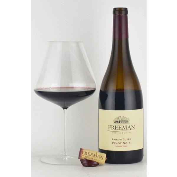 ワイン名：フリーマン　”アキコズ・キュヴェ”　ピノノワール　ソノマコースト原語：Freeman Akiko's Cuvee Pinot Noir  Sonoma Coast ヴィンテージ：2022年タイプ：赤ワイン飲み口：辛口　ミディアムフ...