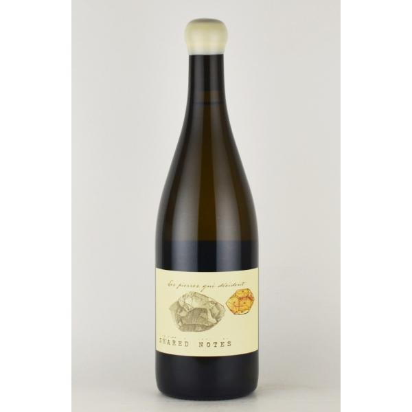 レーザービームの様な酸と果実が凝縮した類稀なワインです。香りはオレンジ、キーライム、ブラッドオレンジの柑橘類に、海からの塩味と火打石の様な鉱物的ニュアンスが加わります。口の中はすっきりとした爽快感で満ち溢れ口当たりは繊細で精密。様々な料理と...