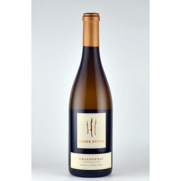 果実味がしっかりとありながらエレガントさも兼ね揃えたミネラル感のあるワインです。長めの低温発酵によって繊細でフローラルなアロマが香り、口に含むとオレンジ、ヘーゼルナッツ、クレームブリュレが感じられます。ワイン名：スリー・スティックス　”デュ...