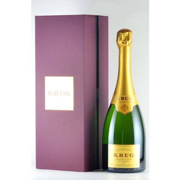 【唯一無二のシャンパーニュ】ローズヒップ、ハムの燻製、マルベリー、レッドカラント、ピオニー、胡椒、ピンクグレープフルーツのアロマが鼻孔を刺激します。口に含むと、蜂蜜、シトラスフルーツ、ドライフルーツの繊細な味わいが余韻を残しながら、きめ細か...