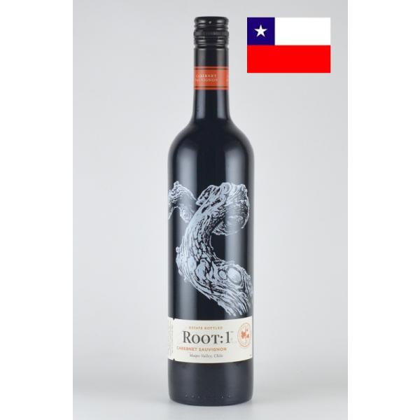 ブラック・カラント、モカ、チョコレートのノートを持つリッチな赤ワイン。ジューシーな味わいは熟した果実の風味が豊かでトーストのヒントを感じます。バランスの取れた新鮮な酸味にソフトなタンニン、優れた構造を持つ滑らかなフィニッシュを迎えるフルボデ...