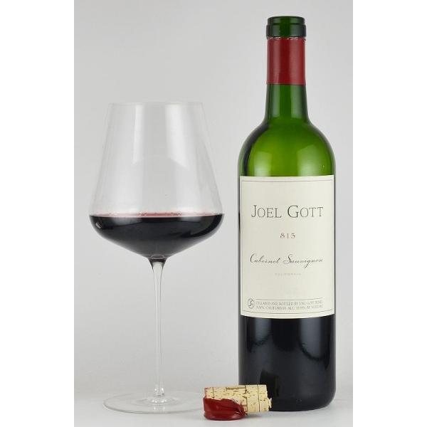 熟したレッドカラント、ブラックベリーの果実にリコリスやシナモン、バニラの香りが広がります。鮮やかでジューシーな熟したベリーの風味に柔らかくビロードのようなタンニンが包み込む、バランスが良く、飲み飽きしないミディアムボディのスタイルです。ワイ...