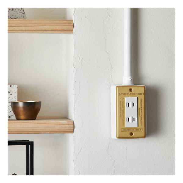 「BRASS switch plate」は真鍮素材で趣ある存在感。壁面のスイッチパネルをスタイリッシュに変身させるます。プレスで立体加工を施したデザインは小さいながらも存在感抜群で、インテリアの粋なアクセントとして、スマートな空間づくりに役...