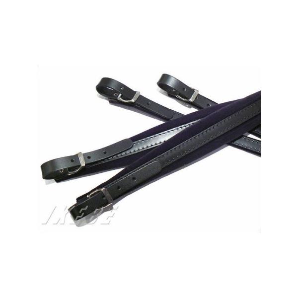 高品質なイタリア製ショルダーストラップ ブガリ社の小型アコーディオンに標準で付属するショルダーストラップです。イタリアらしい上質な本革とベロア地の肉厚なパッドを使用した、使い込む程によく馴染む重厚な仕様。もちろん、他社のアコーディオン用スト...