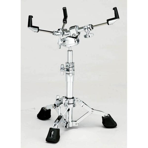 TAMA STAR Drum Hardware Snare Stand3本のアームの内の1本の長さをTナット1つで調整出来る新たな機構と、オムニボールによる打面の角度調整によって、素早く確実なセッティングを可能にするスネアスタンド。更に、新...
