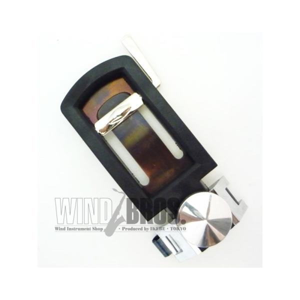 先端をカットすることでリードのコシを強くしたり、先端の割れてしまった部分をカットして使用できるようにしたり、同じリードをカットするでも用途は様々。♪♪♪ ご購入前にお読み下さい ♪♪♪掲載の商品は常時大量在庫するよう努力をしておりますが、一...