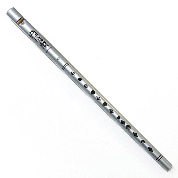 // CLARKE Original Tinwhistle (クラーク オリジナル ティンホイッスル) //オリジナル・ティンホイッスルは、その名の通り伝統的形状で、吹き口に木が組み込んであり逆円錐形の形をしています。ティンホイッスルを既に...
