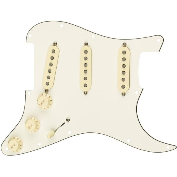 PRE-WIRED STRAT PICKGUARDピックアップとピックガードが一体型になったプリワイヤードピックガードアッセンブリー。フェンダーのアイコニックなギター製品と同じ工場で、プレミアムなコンポーネントを使用し製造されています。古い...