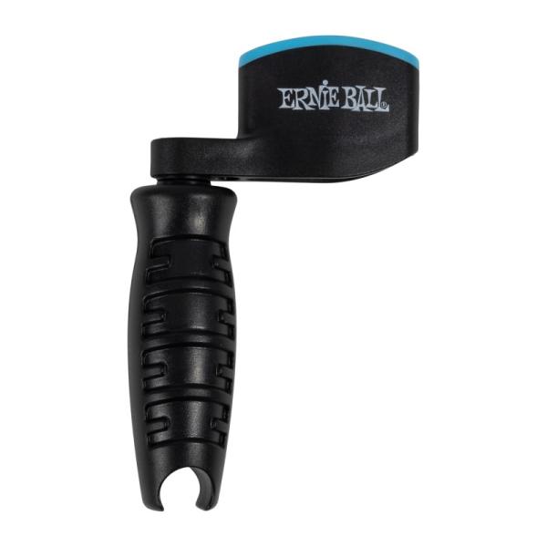 アーニーボールペグワインダープラスは、弦の交換をすばやく簡単に行うための非常に滑らかなボールベアリングデザインが採用されています。弦交換中、楽器本体のヘッドにキズがついてしまうことを防ぐための柔らかく快適なグリップと非研磨性のヘッドデザイン...