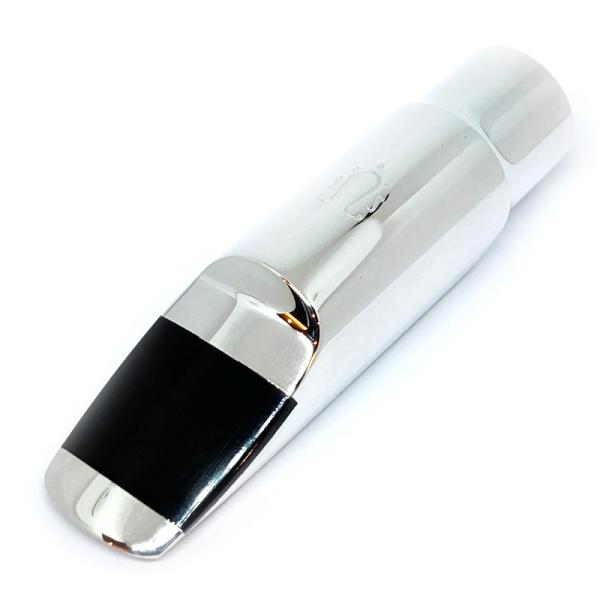 // YANAGISAWA Soprano Sax Mouthpiece METAL Silver Plated // 安定した品質と、優れた音質のために、熟練した職人の入念な手作業で一本一本ていねいに作られた国産マウスピース。太くエッジの...