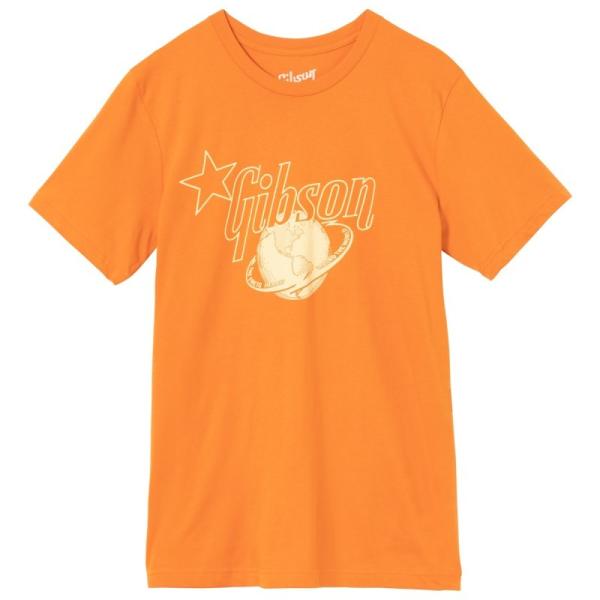 この着心地の良いオレンジ色のTシャツは、1950年代のビンテージ ギブソンカタログ アートワークにインスパイアされたオックスフォード・ペナントのデザインで、地球儀をあしらったギブソン スター ロゴと、その周囲に「Frets Heard 'R...