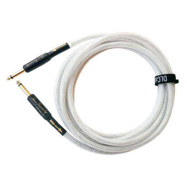 Tommy Emmanuel（トミー・エマニュエル）のシグネチャーモデル。新たにラインナップされたNEW DIMENSIONシリーズはより強度の高い皮膜が採用され、過酷なツアーにも耐えうる強度と、クリアでローノイズなハイエンド仕様となりまし...