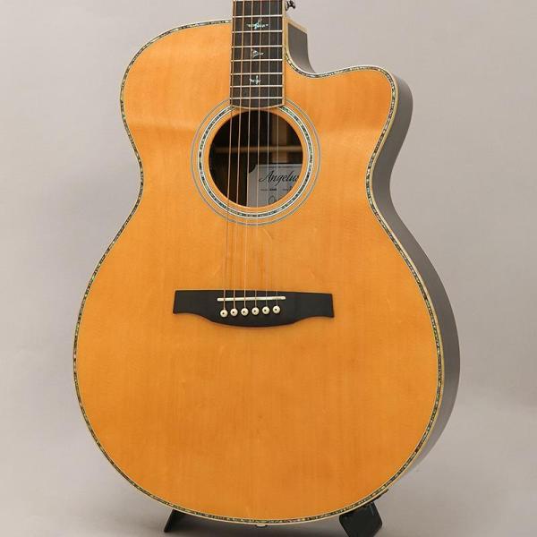 PRSのお買い得エレアコ中古品！PRS SE A60Eは、バックとサイドにジリコテ、トップにスプルース単板を使用しています。高音域をロール・アップしたボトムエンドなトーンが、ヴィンテージのアコースティック・ギターを彷彿とさせます。PRSハイ...