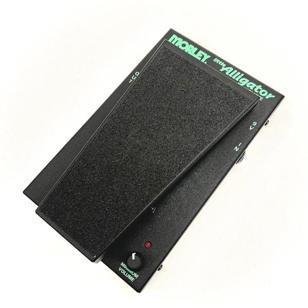 Steve Vaiモデルの隠れた名機、「Morley Little Alligator Volume Pedal」の中古品が入荷！モーリー独自の電気光学設計。光学式コントロールは、ポテンショメータ（ポット・リニアテーパー）で制御している多く...