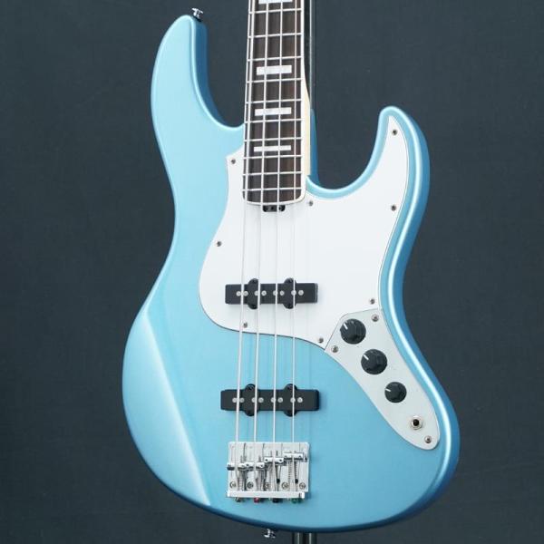 GrassrootsよりフラグシップモデルAMAZE！ボディは定番のアルダー、ネックはハードメイプル/ローズ指板の組み合わせでブロックポジションと白バインディングが巻かれています。ボディは一般的なJBタイプよりもスリムになっており、高いプレ...