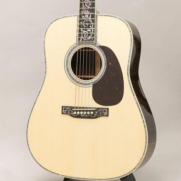 - Martin Custom Shop IKEBE Original Custom Model-　広大なファクトリーの中で卓越した技術を持つ精鋭のみが配属を許される20人程の熟練職人が全てハンドメイドにて製作する、現代 Martin の最...