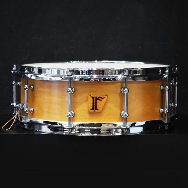 【ハンドメイド・ドラムメーカー、リディムのスネアドラム中古品が入荷！】#01. Maple 15ply 14 × 5〜Riddim Custom Drums〜過去〜現在に至るこれまでに世界中のメーカーで数え切れないほどのドラムが製作されてき...