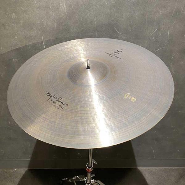 トルコシンバル選定品2026＜Tony Williams Tribute Cymbal＞Tony Williams Tribute Cymbalトニー・ウィリアムスは若干17歳にしてマイルス・デイヴィスクインテットに加入、その斬新なプレイは...