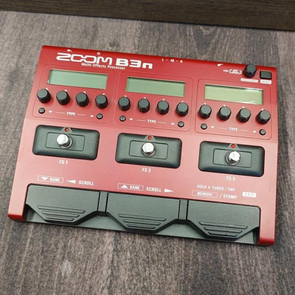 【お預かり代行販売（委託品）】ストンプボックス感覚の操作性を実現したベース用マルチエフェクツ・プロセッサーベース用マルチエフェクツ・プロセッサ−「B3n」は、合計80種類のアンプ/エフェクトモデルを内蔵し、最大7個を自由な接続順で同時に使用...