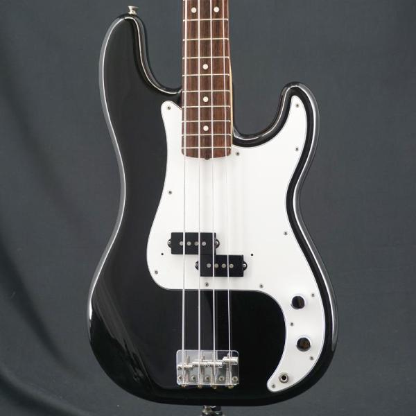 今では廃番となっているフェンダージャパン製プレシジョンベースの中古品が入荷！こちらのモデルは元祖エレクトリック・ベース「プレシジョン・ベース」を日本国内で生産し、コストパフォーマンスに優れたJ-Standardシリーズ。価格を超えたクオリテ...