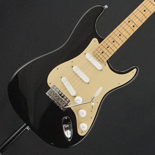 1997年製、ありそうで中々お目にかかれないモディファイが施されたEric Clapton Blackie Stratocasterの中古品が入荷いたしました！1988年の登場以来、長きに渡り生産され続けているエリック・クラプトンのシグネチ...