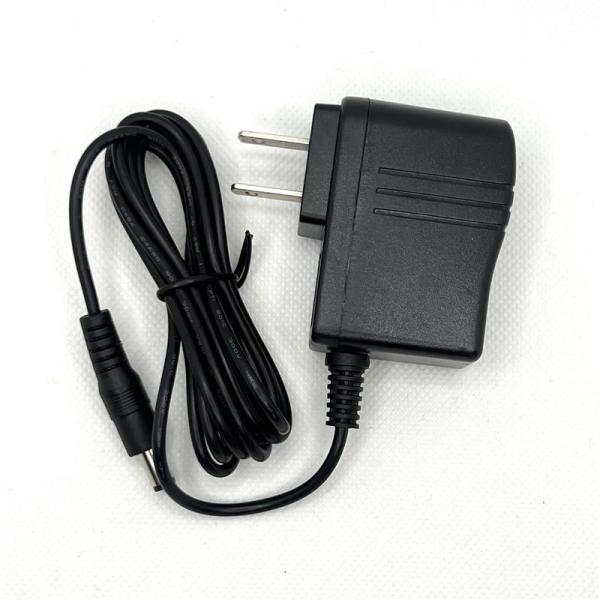 strymon電源とペダルを繋ぐケーブルです。他社ケーブルよりも分厚い4.4mmのPVCジャケットを採用しており、安心してペダルボード電源とペダルの接続にお使いいただけます。全機種共通です。 ・2芯、24 AWG、4.4mm・動作環境気温：...