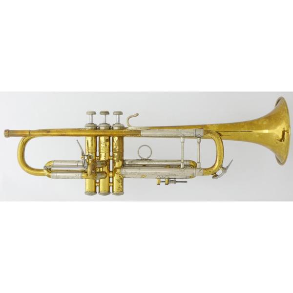 【中古】 V.Bach (ヴィンセント・バック) 180ML37/25 GL（おおよそ1950年代後半に製造）・V.Bach Stradivariusヴィンセント・バックは1924年に最初のバックトランペットを誕生させ、発展をとげて行きます...