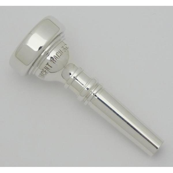 【中古】 V.Bach (ヴィンセント・バック) 3C【刻印】VINCENT BACH 3C内径 / 16.30mmこちらのマウスピースは、少々使用感がありリムやスロート、ボディーやシャンク部に小キズや当てキズ（打痕）などございます。※パッ...