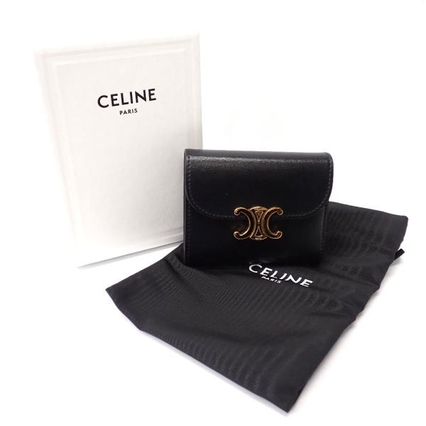 ■商品情報[管理番号]Ft1313941[ブランド]セリーヌ（CELINE）[対象]レディース[カラー]ブラック[モデル]TRIOMPHE トリオンフ[サイズ]W約10.5cm x H約9cmx D約3cm[素材]レザー[仕様]開閉式：スナ...