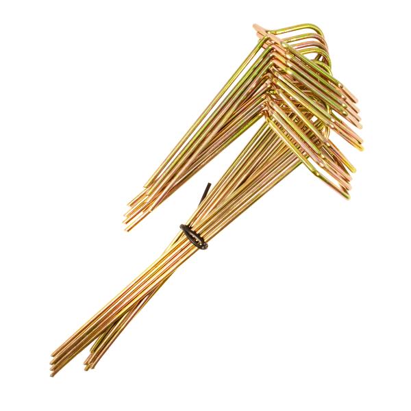 マルチシート・防草シート・人工芝・不織布など各種シートの固定に最適・2本足なのでしっかり固定が出来る・先端を鋭利に加工してあるので、地面に打ち込みやすい・デッパリがあるので、抜き差しも楽々・メッキ加工により耐久性を高めているので、繰り返し使...