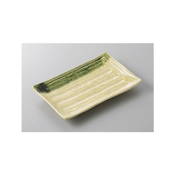 サイズ：W17.5×12×H2.2cm材　質：磁器製造国：美濃焼（日本製）電子レンジ・食器洗浄機/使用可※焼き物のため、色柄に多少の誤差が生じます。皿 焼物皿 黄瀬戸織部6.0長角皿 17.5cm おしゃれ 和食器 業務用 美濃焼
