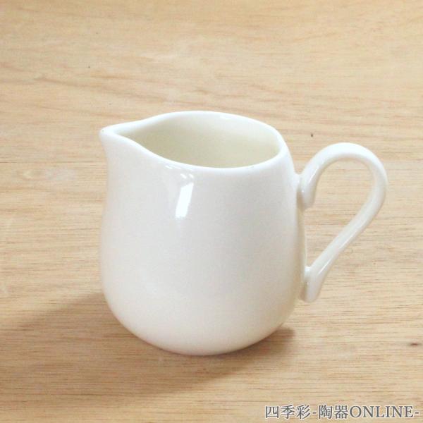 大き目の器に取っ手付きのクリーマーピッチャーです。カフェ気分が満喫できる個性豊かなコーヒー＆ティー食器です。カフェなどでもご好評をいただいておりますが、ご家庭での食器にもお使いください。サイズ：ピッチャ：W5×H6.2cm・満水120cc材...