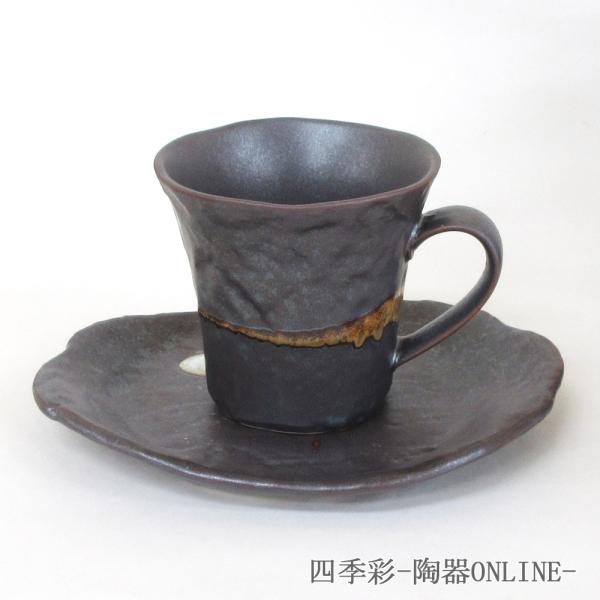 サイズ：カップ：W10.3×D8.6×H8cm/容量（満水）190cc　　　　ソーサー：W16×D13×H2.2cm材　質：磁器製造国：美濃焼（日本製）電子レンジ食洗器可※焼き物のため、色柄に多少の誤差が生じます。ご注意※在庫処分品のため、...