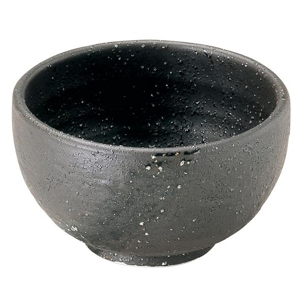 艶やかな刷毛目と粒粒とした釉薬が星空をイメージさせ、深みのある色合いが上品にテーブルを演出します。落ち着いた雰囲気のデザインはフォーマルからカジュアルまでお使いいただけます。サイズ：W13×H7.5cm/約590cc（満水）重さ366g材　...