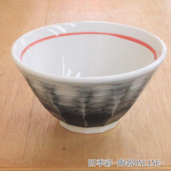 サイズ：W18.5×H9.8cm 容量満水1150cc 重さ682g材　質:磁器製造国：日本製（美濃焼）※電子レンジ食洗機使用可※焼き物のため、色やサイズに多少の誤差が生じます。丼 ラーメン鉢 ラーメン丼 ボウル おしゃれ 刷毛時雨けずり1...