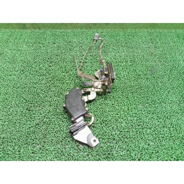 **** 商品説明を必ずご確認ください ****部品管理番号：000001277764560部品メーカー：AISINメーカー純正品番：MC146720部品名：左Fドアロックソレノイド部品区分：リサイクル品車名：キャンター車両タイプ名：トラッ...