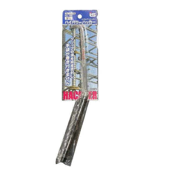 ・グリップ部は二重構造でロングメタルブッシュで本体を包んでいるため尻部に隙間がなく、手袋をはさまない安定した回転が可能・本体はSUS403（ステンレス）使用で錆びにくく、締め付部（ツメ）は手造りで、最良の仕上げ