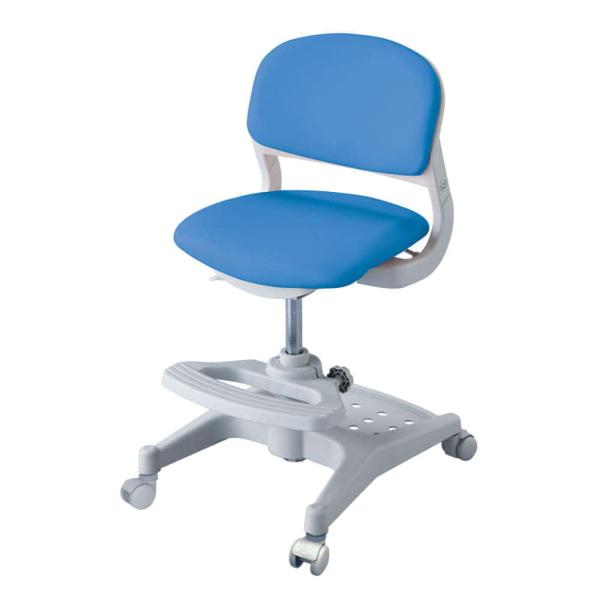 【サイズ】幅46cm ×奥行55cm ×高さ77-88cm【材質】PVCレザー【カラー】パッションブルー◆重心が低く、仮に無理な姿勢をとっても転倒しにくい設計で安定性バツグン（転倒角度28°）◆簡単なレバー操作で座面前後スライド、上下昇降約...