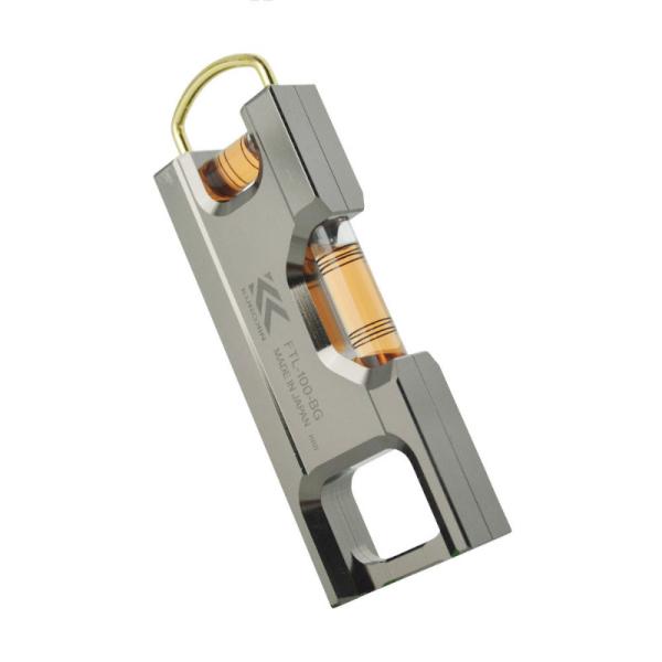 サイズ(縦・横・高さ)：縦:11.5cm・横:4cm・高さ:1.5cm仕様：マグネット：1ヵ所・気泡管色：オレンジ・精度：±1.50mm/m=±0.0859°以内・感度：0.50mm/m=0.0286°能力：高品質で美しいアルミ削り出しボデ...