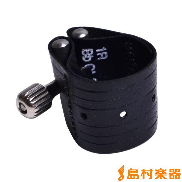 ロブナーリガチャーで最もスタンダードなDark（ダーク）シリーズ。やわらかくウォームなサウンドが得られます。素材の特性上、柔軟性もあり、様々なマウスピースに対応できます。お値段がリーズナブルなのも魅力。逆締めのリガチャーです。対応：B♭クラ...